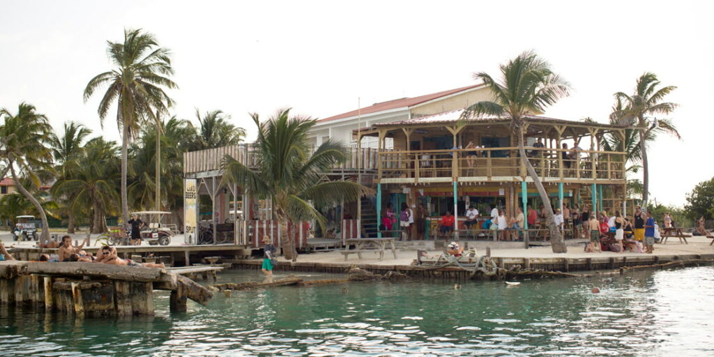 Caye Caulker - Travel Belize