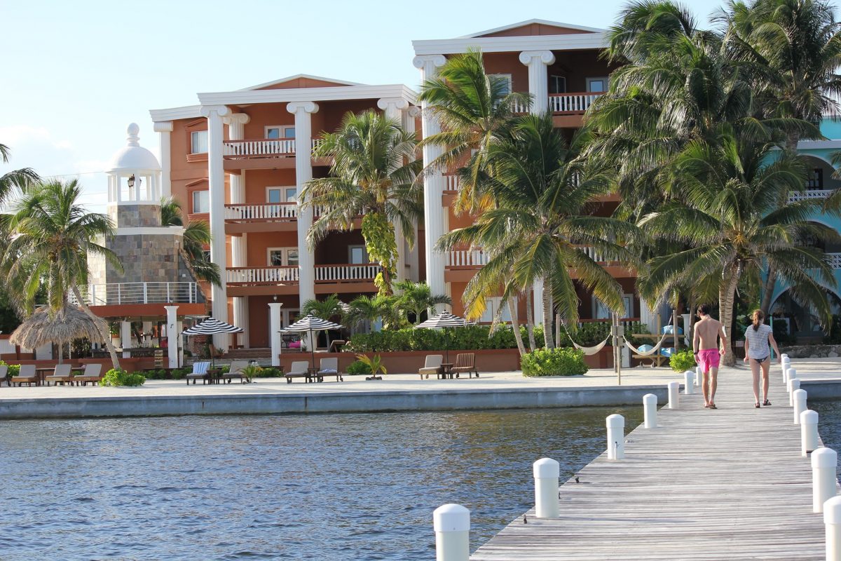 Lighthouse Beach Villas Ltd. - Travel Belize