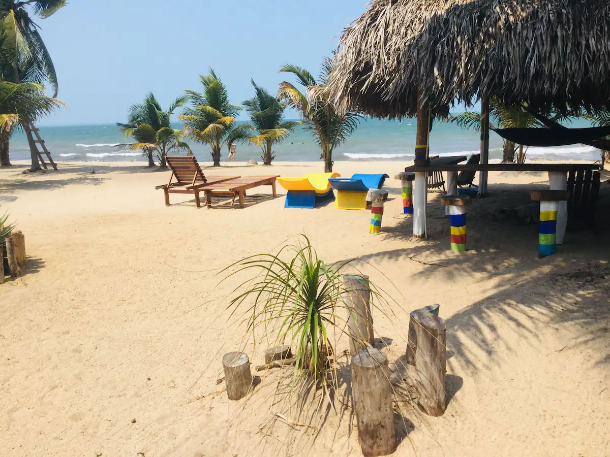 Deep Blue Wave Cabana Caye Caulker | Beachfront Retreat Belize