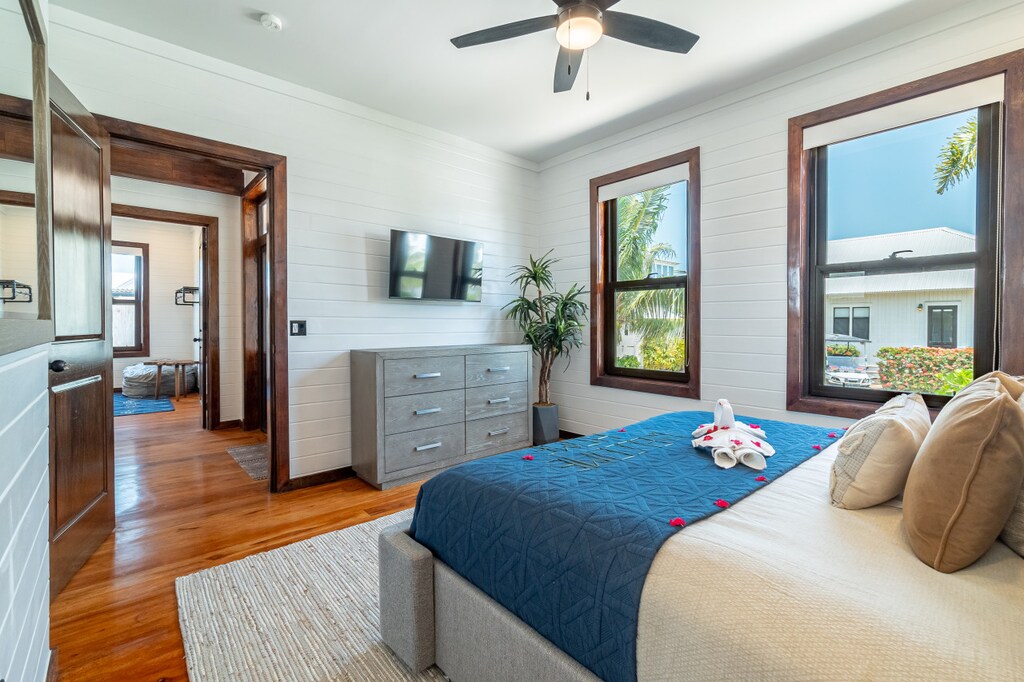 Casa Lush at Mahogany Bay | Belize Rentals | Travel Belize | English